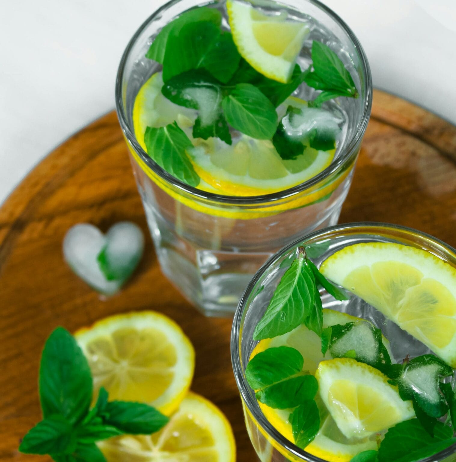 4 Resep Infused Water Detox untuk Pemula & Tips Aman Konsumsi - Klinik Alam